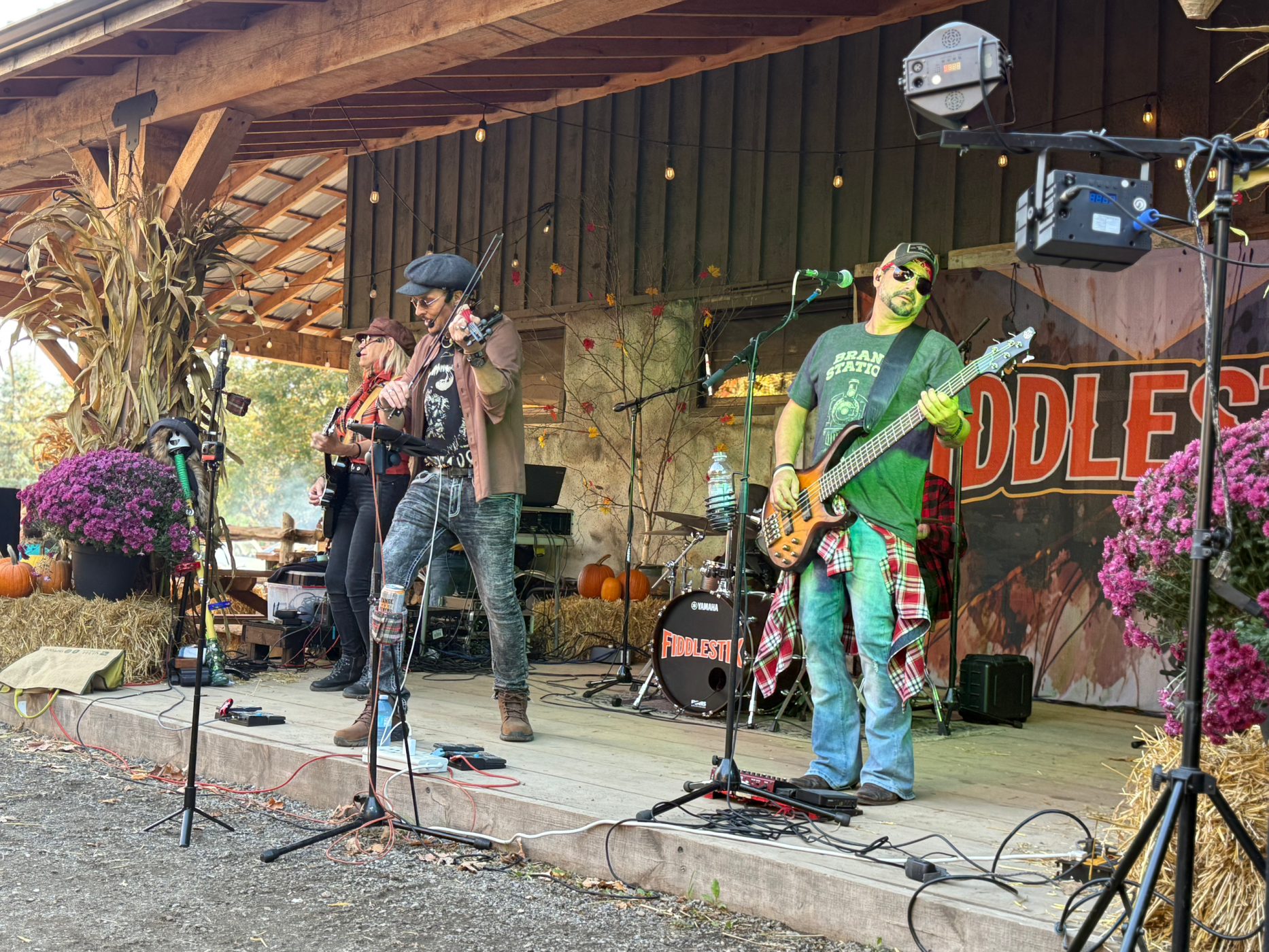 Live at the Farm: FiddleStix | Erin Hill Acres